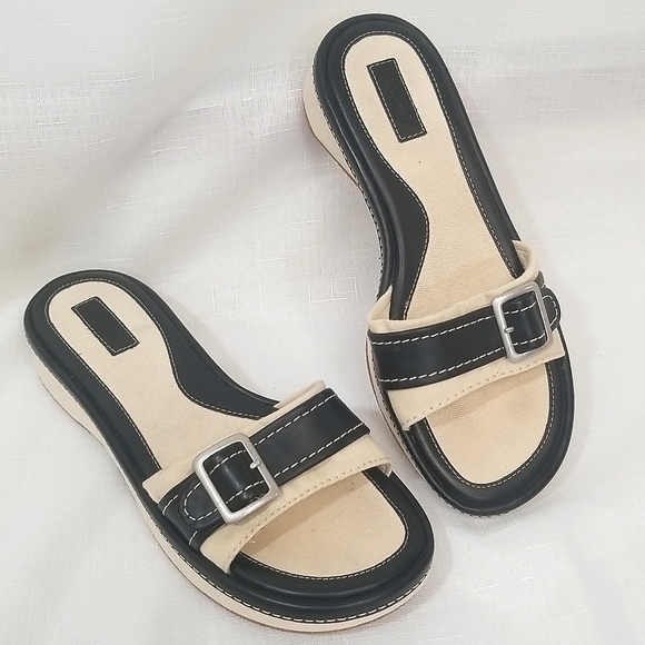 L.L. Bean | Shoes | L L Bean Womens Slide Sandals Genuine Leather Trim ...